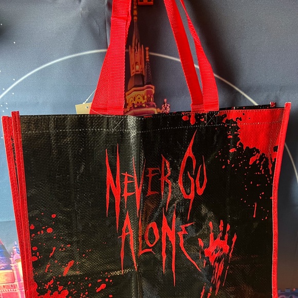 Universal | Bags | Universal Studios Halloween Horror Nights 222 ...